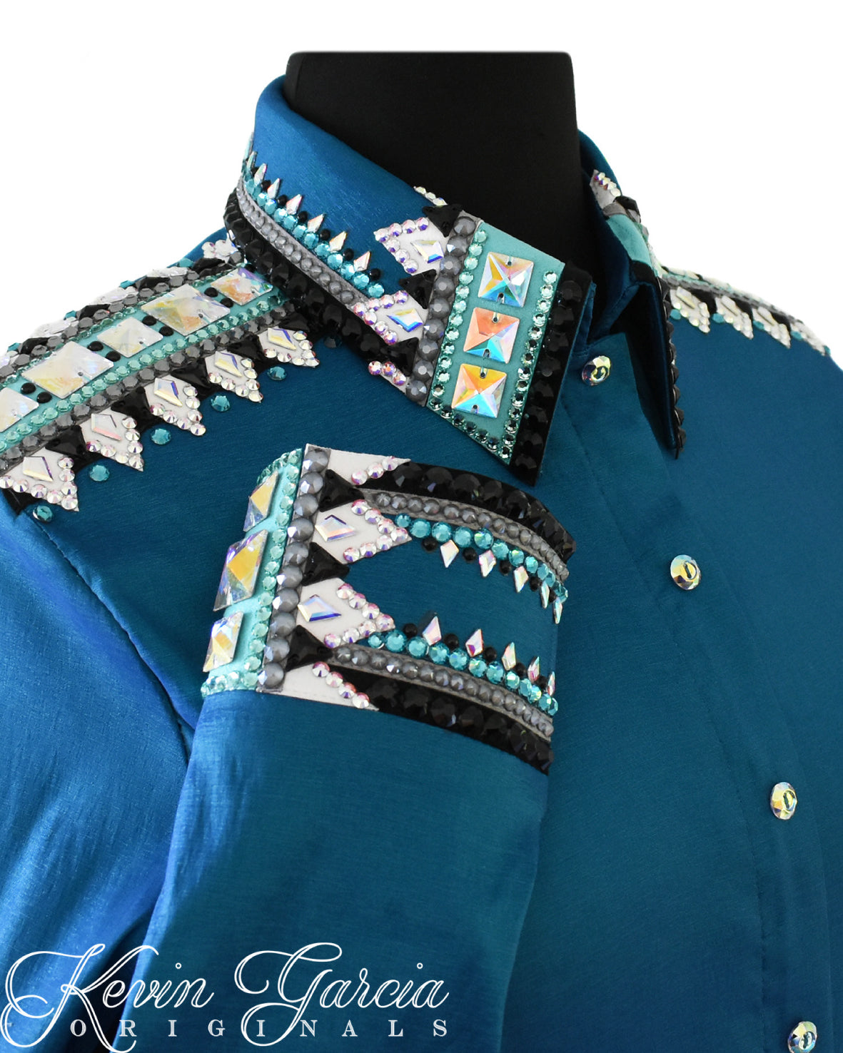 Custom Retro Shirt - Shoulders Design | Kevin Garcia Originals